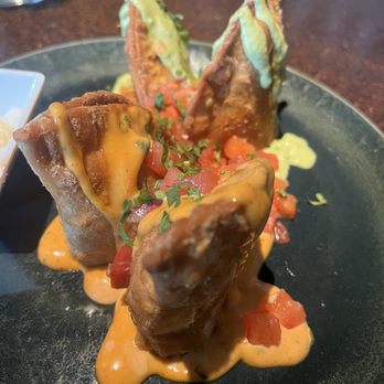 TWO URBAN LICKS - Updated July 2024 - 3606 Photos & 3467 Reviews - 820 ...