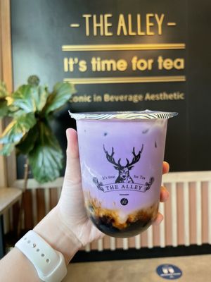 THE ALLEY - Updated December 2025 - 1825 Photos & 1115 Reviews - 10834 ...