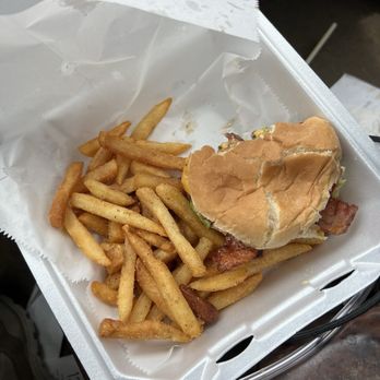 THE PATTY WAGON - Updated November 2025 - 18 Photos - Baton Rouge ...