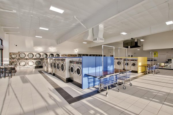 THE LAUNDRY STATION-OLIVER - Updated January 2026 - 18 Photos & 21 ...