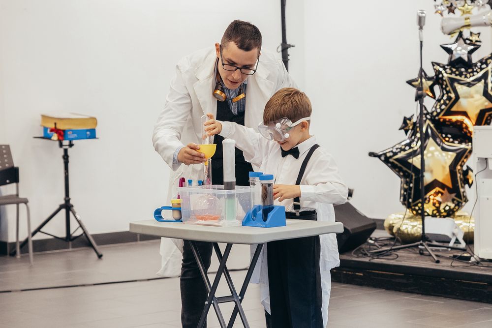 YES! SCHOOL GYMNASIUM - Updated August 2025 - 12 Photos - 37 Jacob ...