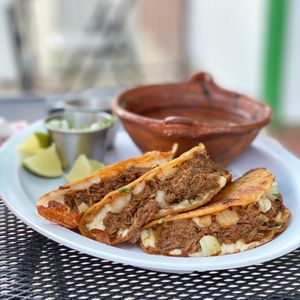 CHILACATES MEXICAN STREET FOOD - Updated May 2024 - 123 Photos & 171 ...