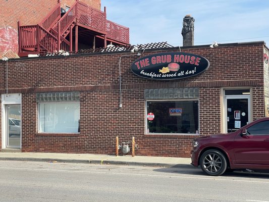 THE GRUB HOUSE - Updated August 2025 - 136 Photos & 134 Reviews - 1953 ...