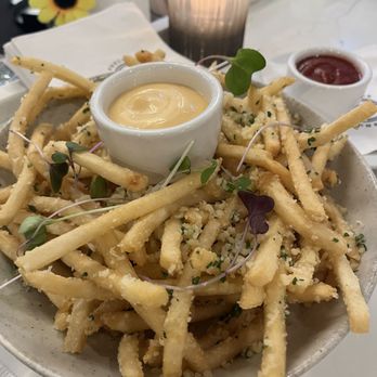 PRELUDE KITCHEN & BAR - Updated February 2025 - 1012 Photos & 499 ...