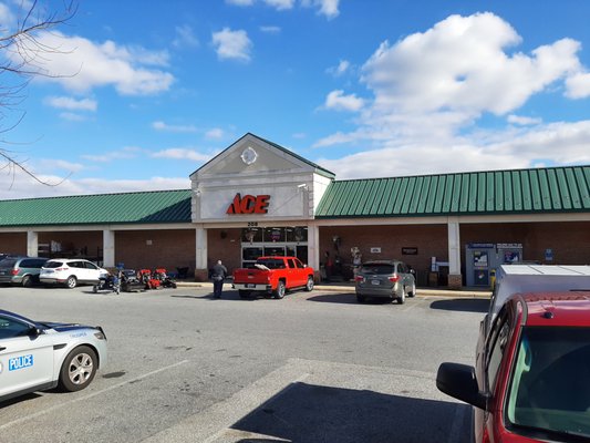 MILLER’S ACE HARDWARE - Updated October 2025 - 35 Reviews - 208 Centre ...