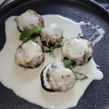 TRIOLA’S KITCHEN - 124 Photos & 58 Reviews - 4606 N Main St, Houston ...