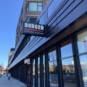 GORDON RAMSAY BURGER - Updated July 2024 - 236 Photos & 144 Reviews ...