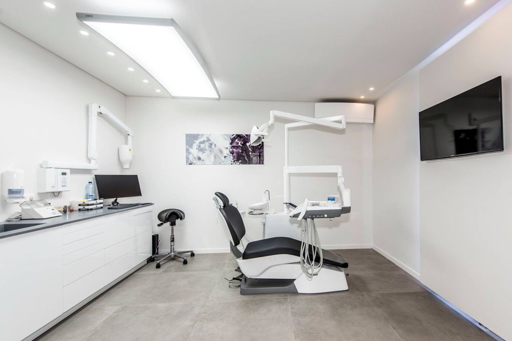 ROYAL DENTAL CARE - Updated November 2025 - Prins Albertlei 29 ...