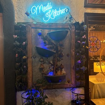 MEDII KITCHEN - Updated May 2025 - 661 Photos & 873 Reviews - 116 S ...