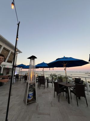 SPINNERS ROOFTOP GRILLE - TEMP. CLOSED - Updated May 2026 - 676 Photos ...