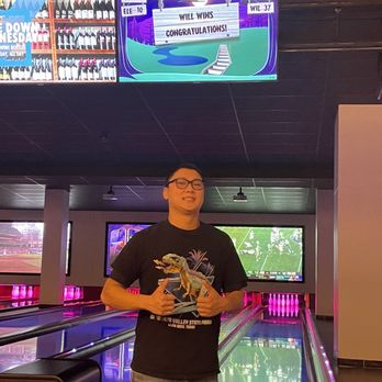 PINSTACK - Updated December 2024 - 143 Photos & 102 Reviews - 742 NW ...