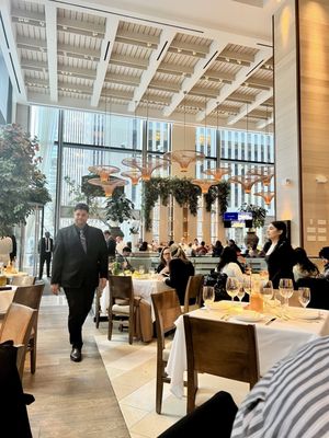 AVRA ROCKEFELLER CENTER - Updated April 2025 - 525 Photos & 232 Reviews ...