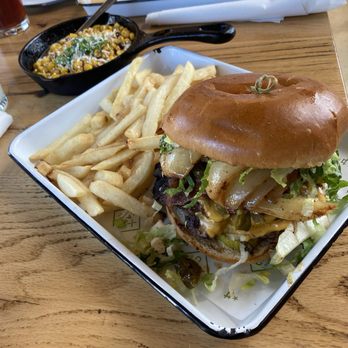 CAMP OUTPOST - Updated December 2025 - 788 Photos & 424 Reviews - 1811 ...