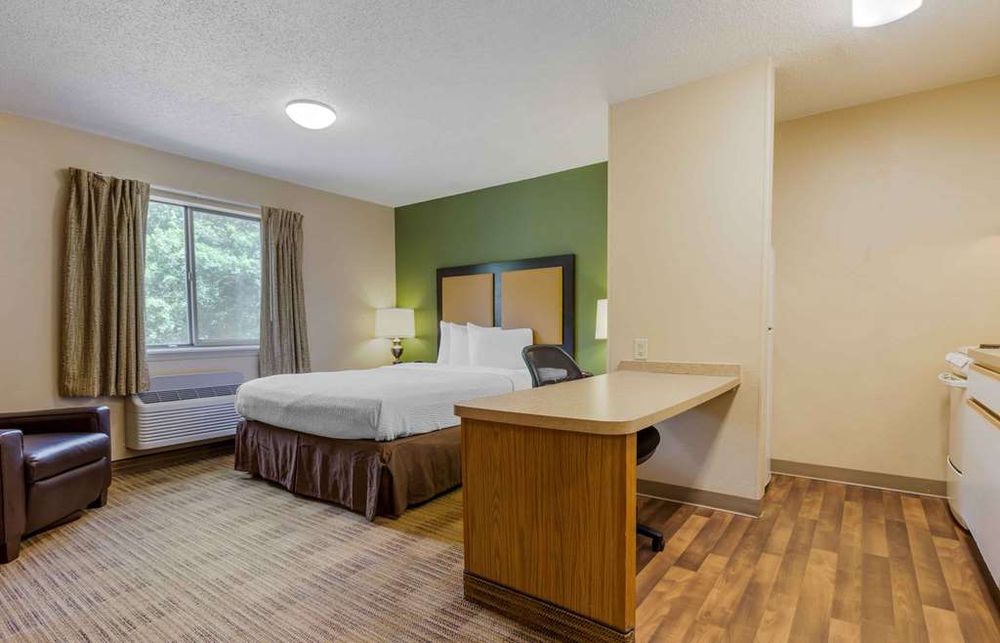 EXTENDED STAY AMERICA - GREENVILLE - HAYWOOD MALL - 54 Photos - 530 ...