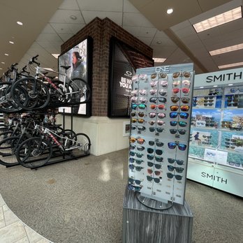 SCHEELS - Sports Wear at 1200 Scheels Dr, Sparks, Nevada - 1026 Photos ...