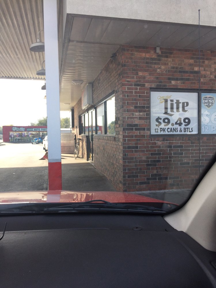 FAST-N-FRIENDLY - Updated August 2024 - 1451 N Kansas Expy, Springfield ...