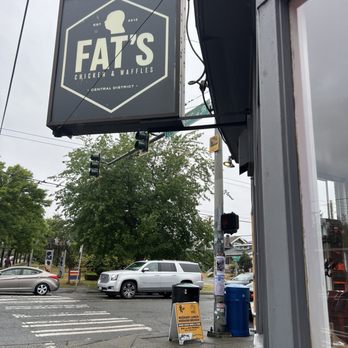 FAT’S FRIED CHICKEN & WAFFLES - Updated November 2024 - 1034 Photos ...