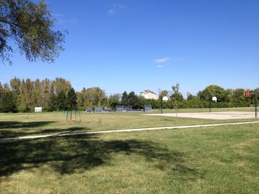 OSBORN PARK - Updated August 2025 - 10 Photos - 51 Erie Ave, Fairborn ...
