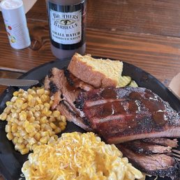 BROTHERS BARBECUE - Updated January 2026 - 1174 Photos & 1001 Reviews ...
