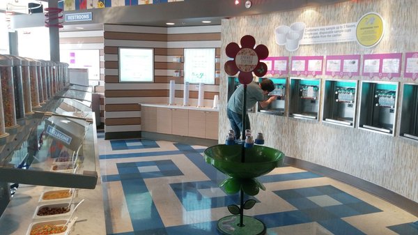 DICKIE YO’S FROZEN TREATS - Updated March 2025 - 36 Photos & 49 Reviews ...