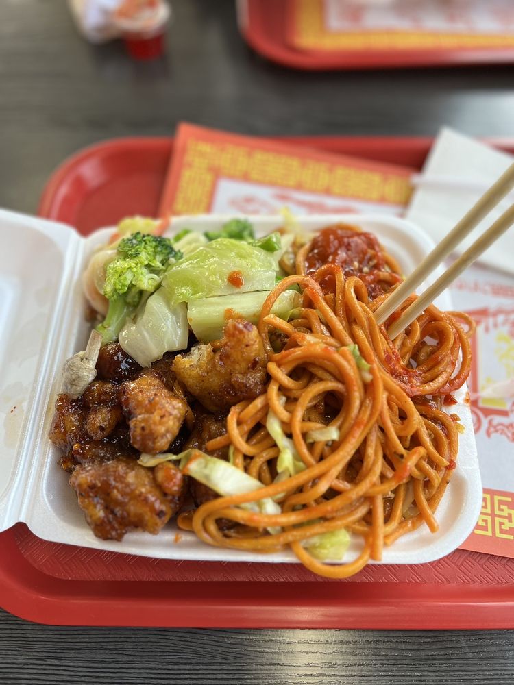 LUCKY CHINESE FOOD - Updated September 2025 - 99 Photos & 218 Reviews ...