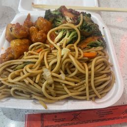 HAPPY DRAGON - Updated October 2025 - 103 Photos & 111 Reviews - 6023 ...