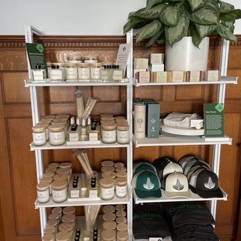 THE QUARTERS COFFEE HOUSE - Updated December 2025 - 469 Photos & 186 ...