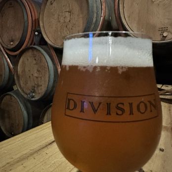 DIVISION BREWING - Updated June 2025 - 200 Photos & 146 Reviews - 506 E ...