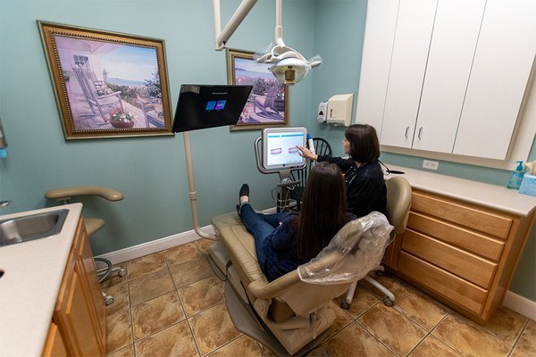 GRUENE FAMILY DENTAL - Updated May 2025 - 13 Photos & 28 Reviews - 1528 ...