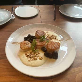 84 YESLER - Updated November 2024 - 580 Photos & 154 Reviews - 84 ...