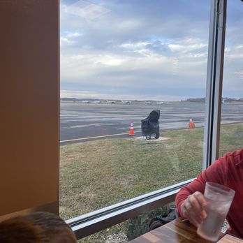 JET ROOM RESTAURANT - Updated January 2026 - 210 Photos & 226 Reviews ...