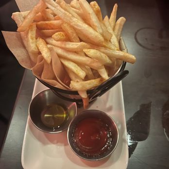 EVERYTHING’S JAKE NYC BAR & LOUNGE - Updated May 2025 - 85 Photos & 27 ...