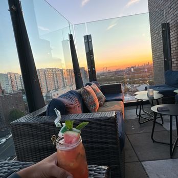 LEAF BAR & LOUNGE - Updated October 2024 - 1376 Photos & 562 Reviews ...