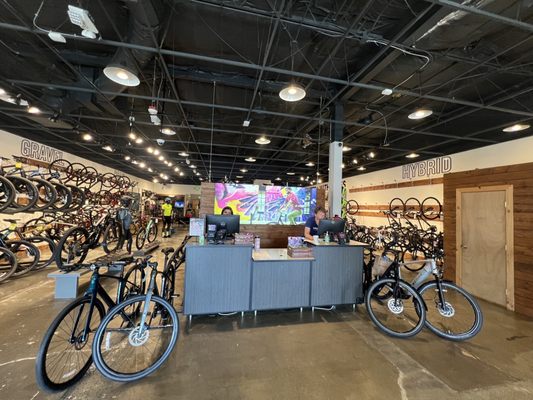 TREK BICYCLE TUKWILA SOUTHCENTER - Updated December 2025 - 17 Photos ...
