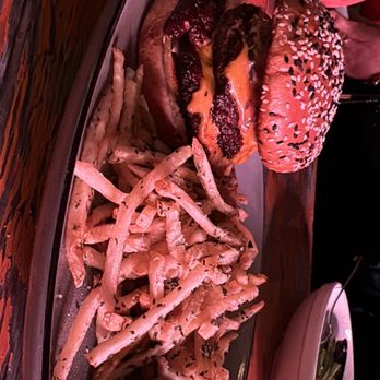 MARKET ON MAIN - Updated October 2025 - 330 Photos & 258 Reviews - 1320 ...