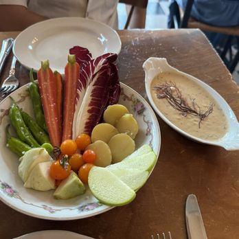 SNAIL BAR - Updated August 2025 - 777 Photos & 153 Reviews - 4935 ...