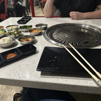 AYCE GOGI - WEST HILLS - Updated October 2024 - 673 Photos & 657 ...