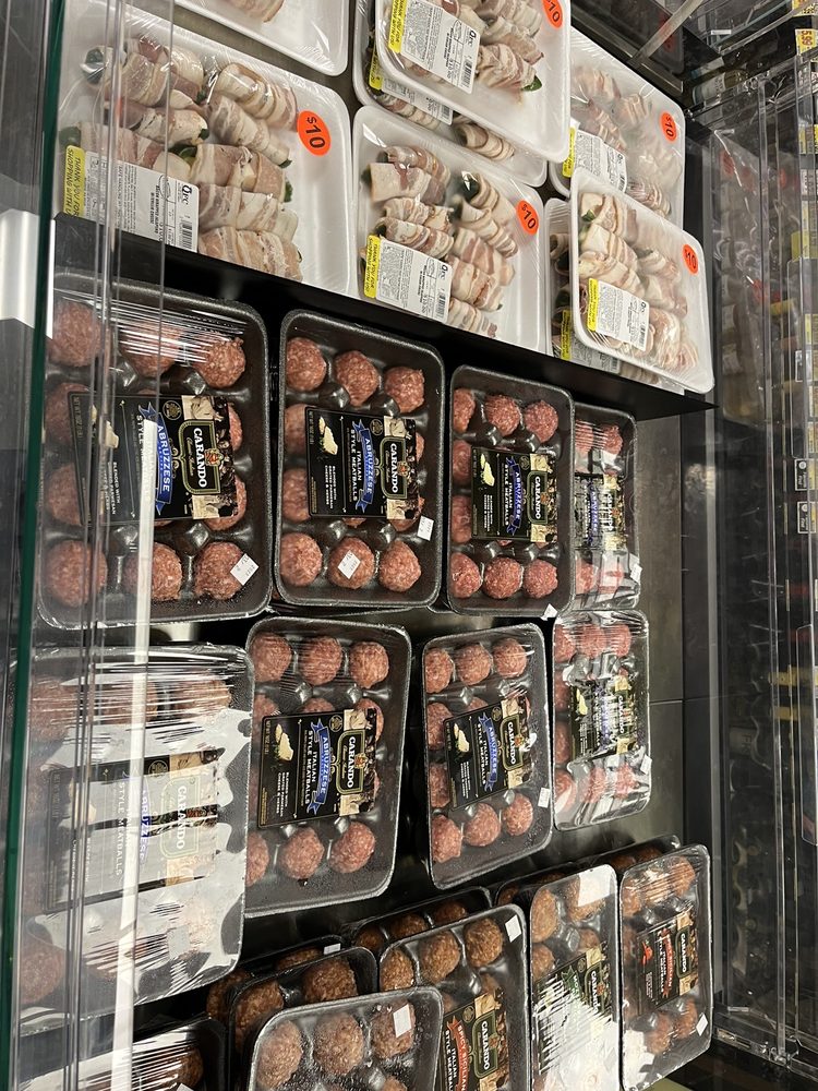 QFC - Updated May 2026 - 99 Photos & 52 Reviews - 15600 NE 8th St ...