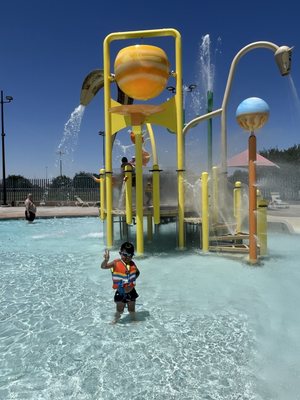 GARSIDE POOL - Updated September 2025 - 53 Photos & 44 Reviews - 250 S ...