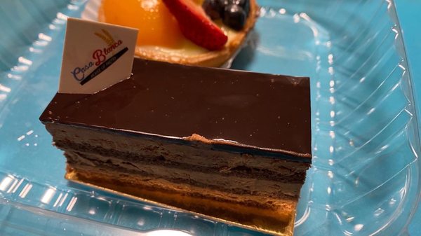 PASTRY LAND - 33 Photos & 25 Reviews - Quincy, Massachusetts - Bakeries ...