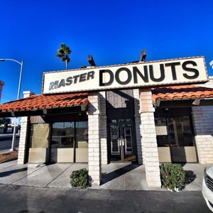 FRIENDLY DONUT HOUSE - Updated December 2024 - 604 Photos & 465 Reviews ...