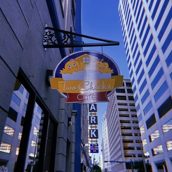 TWO CHICKS CAFÉ - CBD - 620 Photos & 571 Reviews - 920 Gravier St, New ...