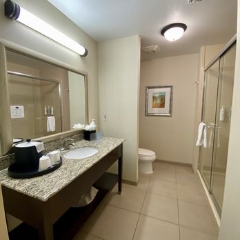 HAMPTON INN & SUITES SAN BERNARDINO - Updated October 2025 - 181 Photos ...