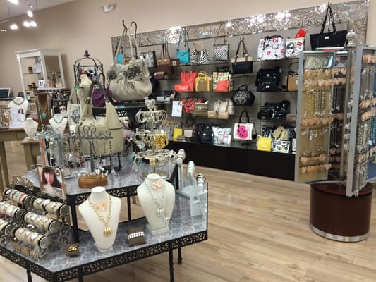 HER HIDE OUT BOUTIQUE - Updated January 2026 - 13 Photos & 20 Reviews ...