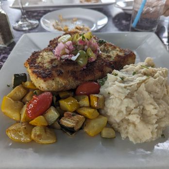 THE WINDLASS - Updated June 2024 - 405 Photos & 359 Reviews - 45 Nolans ...