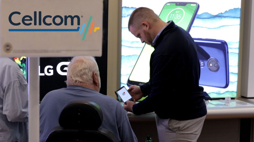 CELLCOM - Updated October 2025 - 14 Photos - 2385 Holmgren Way, Green ...