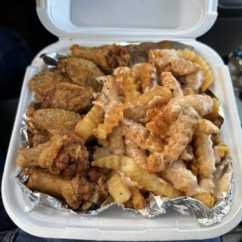 J WINGS - Updated August 2025 - 37 Photos & 81 Reviews - 1709 Decatur ...