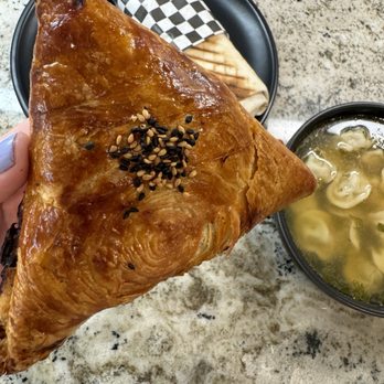 CARAVAN UZBEK CUISINE HALAL - Updated October 2025 - 171 Photos & 85 ...