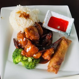 SAKURA BISTRO - 43 Photos & 20 Reviews - 13774 Jordan Lewis Way ...