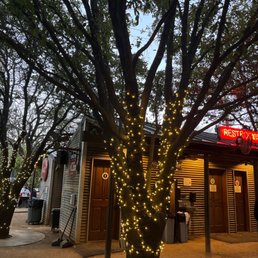 KATY TRAIL ICE HOUSE - Updated June 2025 - 969 Photos & 1276 Reviews ...